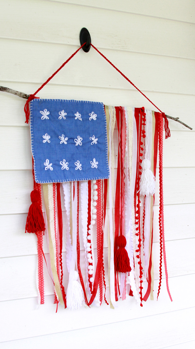 Shabby-Chic-American-Flag - Sarah Halstead